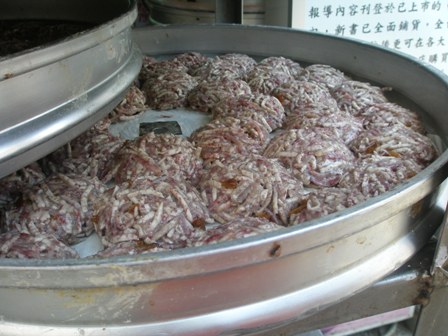 Taiwanese delicacies: Yu Tou Guo (芋 頭 粿) | The Man from Mosel River